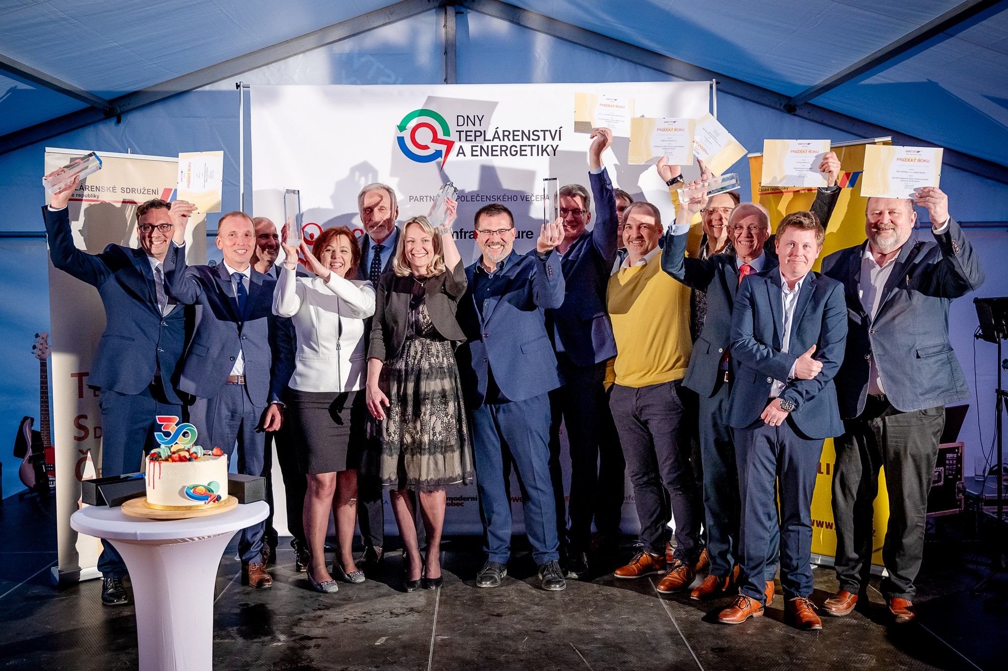 Křišťálové komíny za Projekty roku 2023 převzalo šest společností - TZB ...