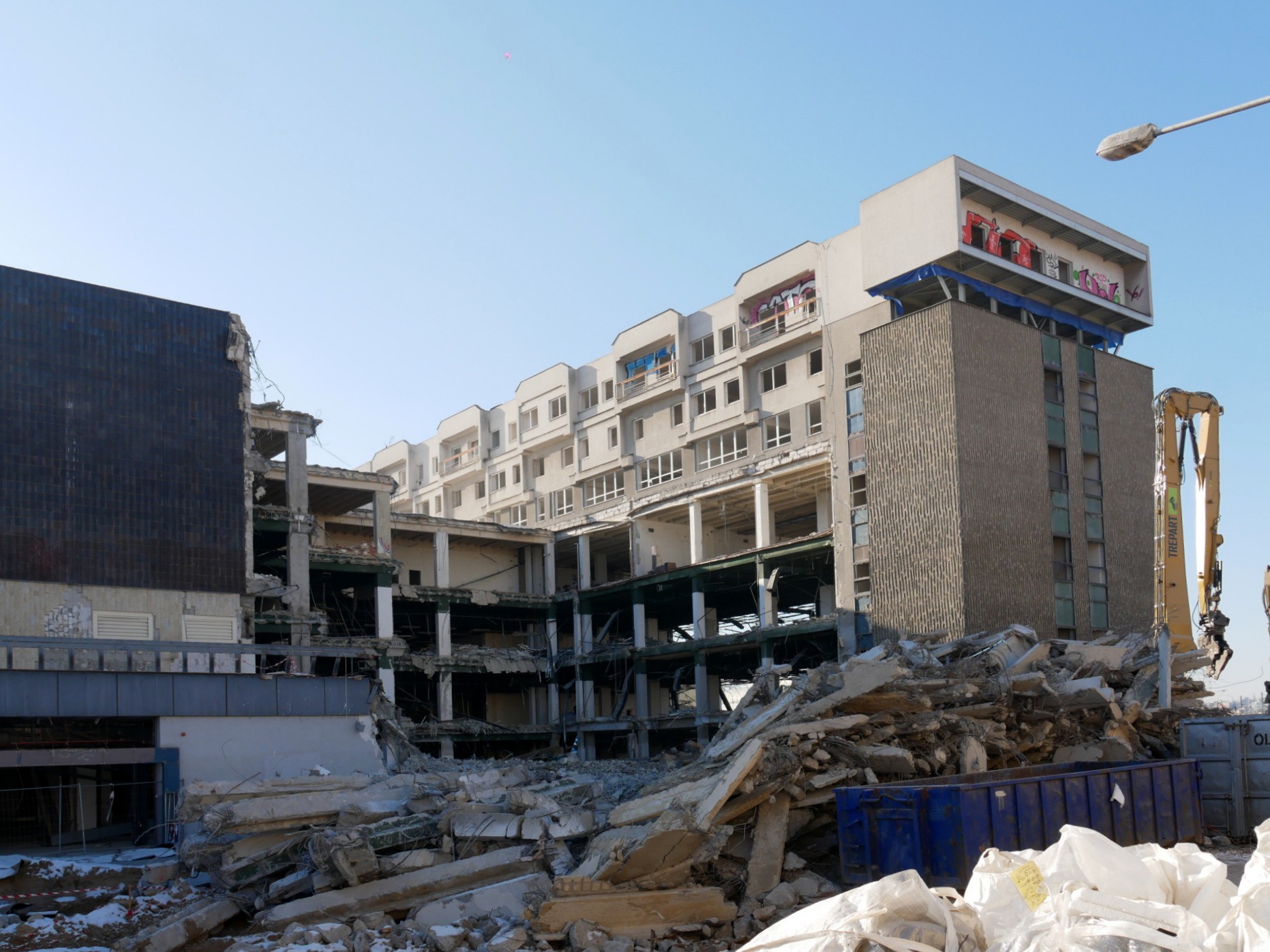 Prior Brno jde po čtyřiceti letech definitivně k zemi – 2. díl - TZB-info