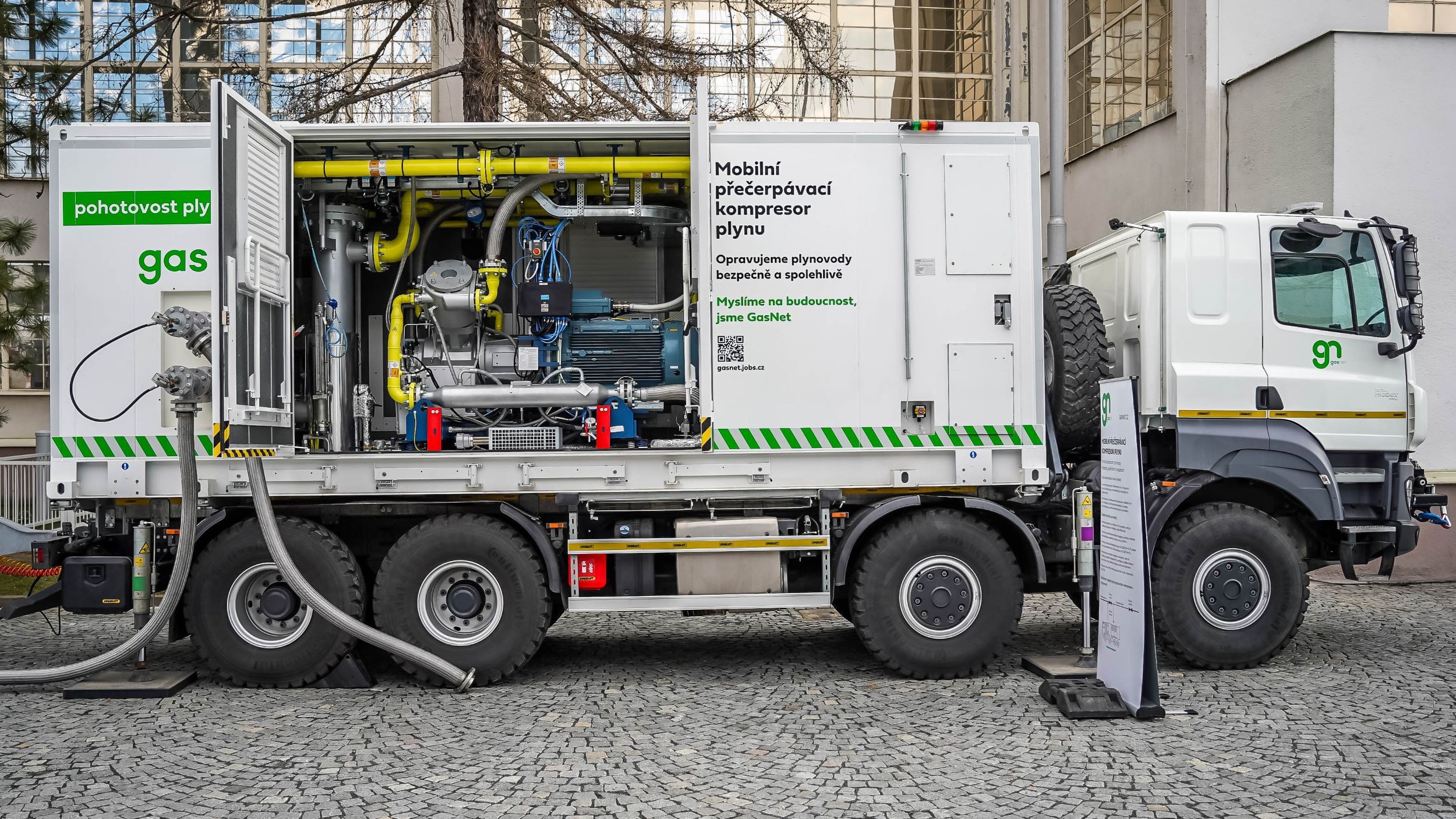 GasNet nasazuje do provozu unikátní mobilní kompresor - TZB-info