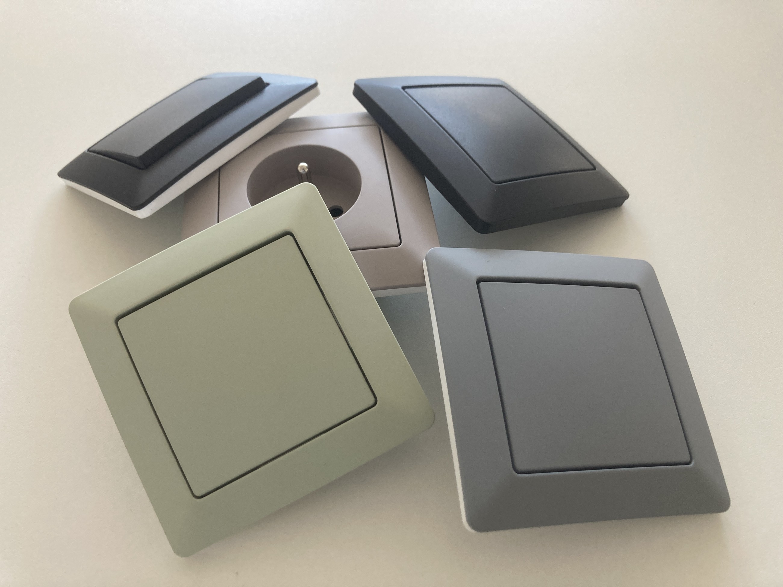 Vypínače a zásuvky ABB Zoni - TZB-info